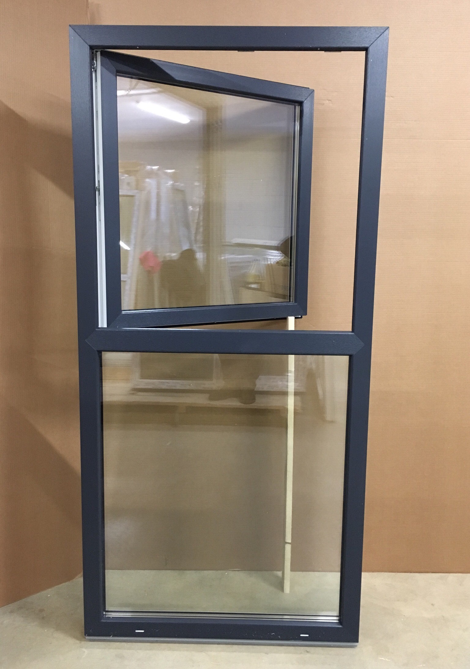 PVC window with 1 horizontal partition, upper part is openable, bottom ...