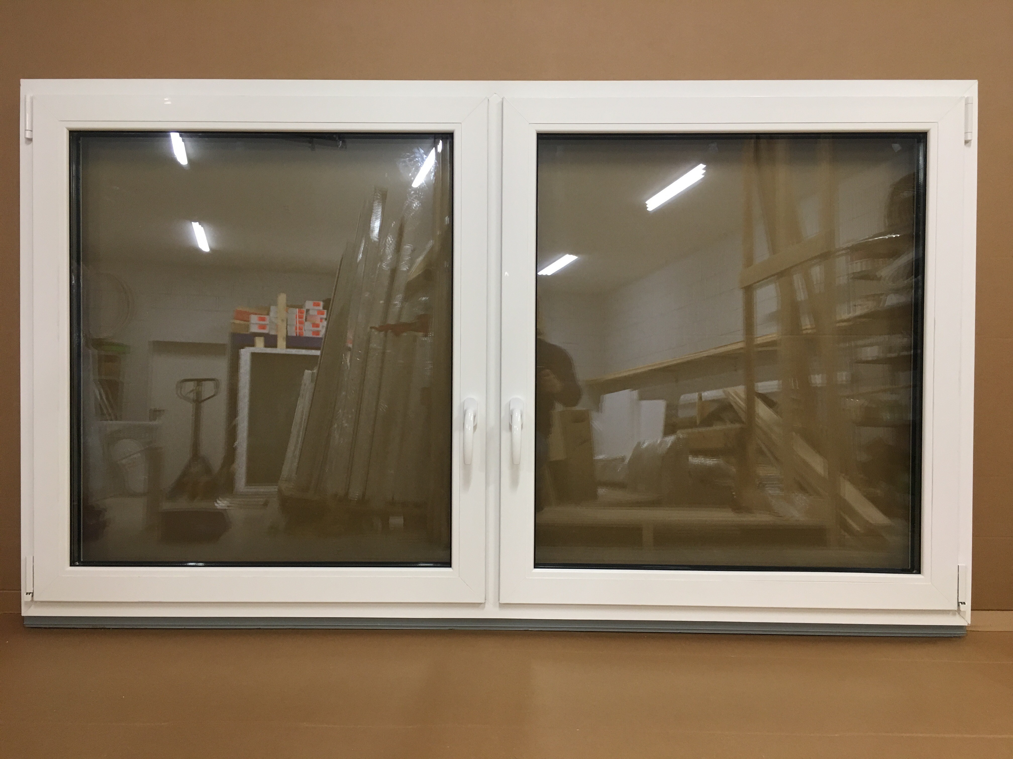 PVC window with 2 opening parts | Jonas Vinduer